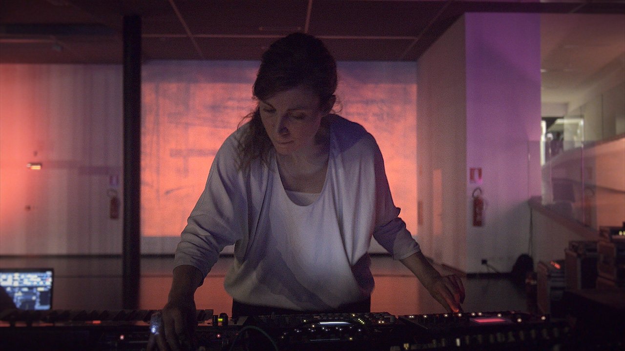 STELLAR OM SOURCE | URSSS | mistake television