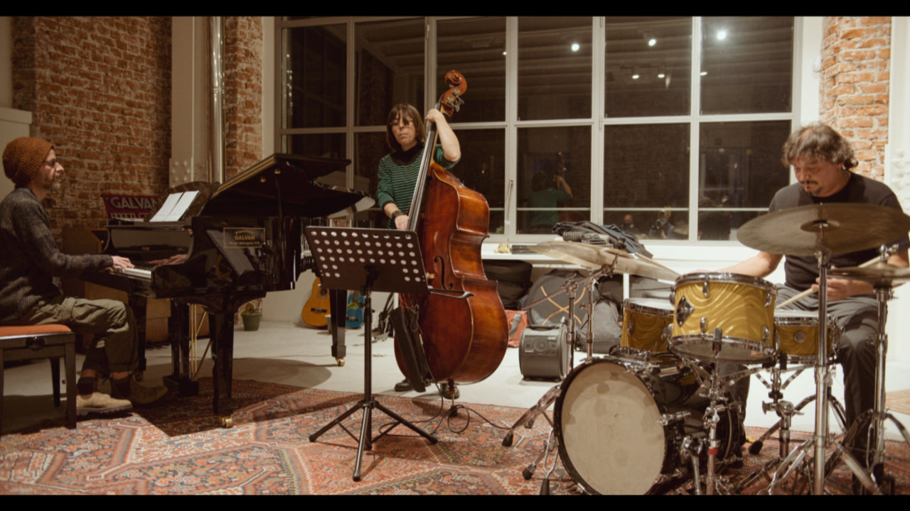 CATS IN THE KITCHEN (Alberto Braida / Silvia Bolognesi / Cristiano ...